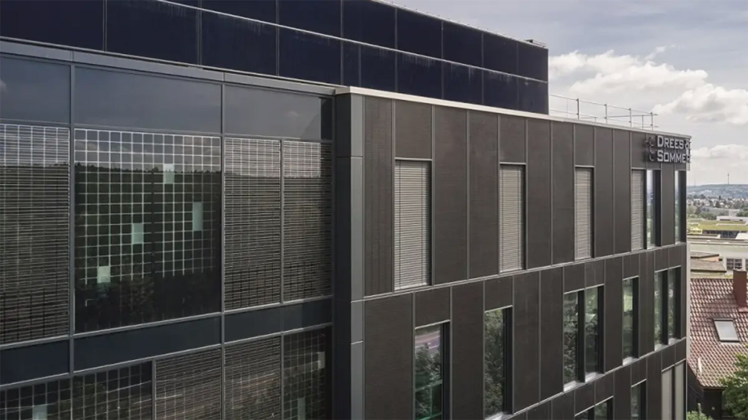 BIPV Systems: Powering Modern Sustainable Buildings