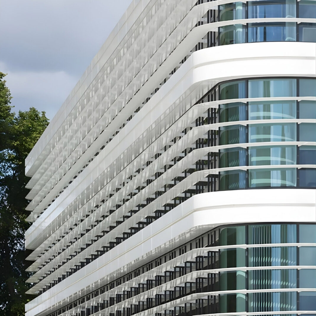 Solar Shading for High‑Performance Facades